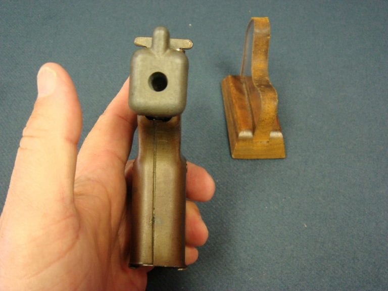 SOLD OSS LIBERATOR PISTOL NICE AND ORIGINAL & VERY RARE BOOK TOO ...