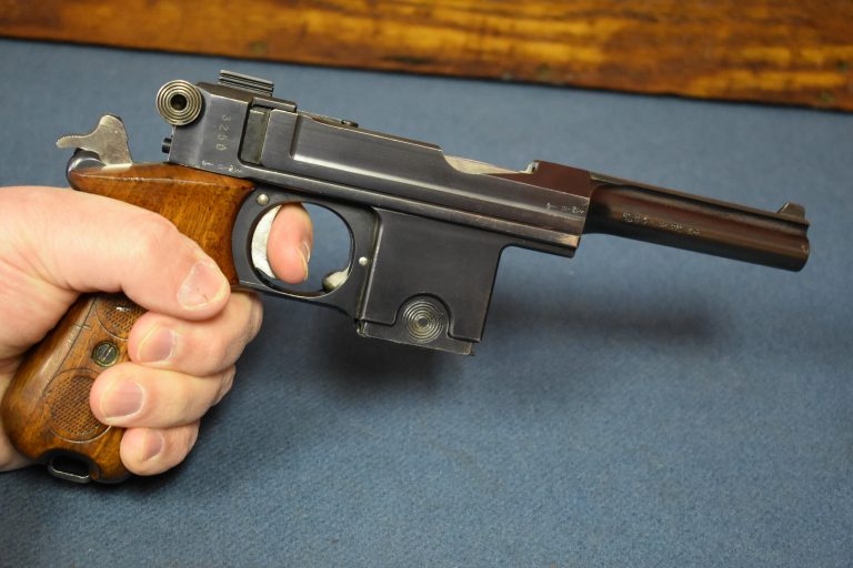 EXCEPTIONAL DANISH M1910/21 BERGMANN-BAYARD PISTO - Pre98 Antiques