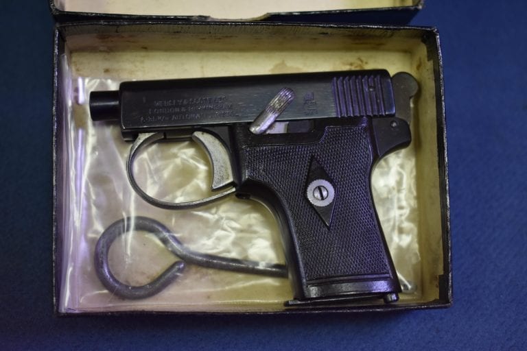 WEBLEY & SCOTT MODEL 1907 .25 AUTOMATIC PISTOL - Pre98 Antiques