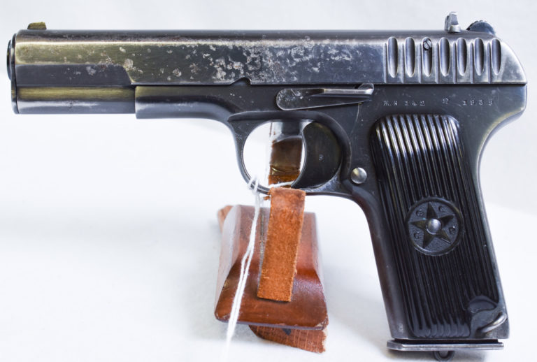 SOVIET 1939 TT-33 TOKAREV PISTOL - Pre98 Antiques
