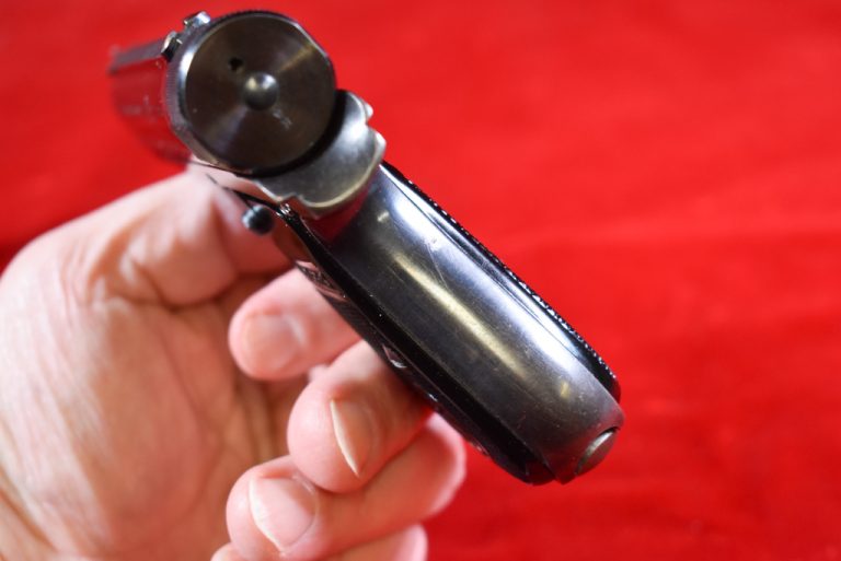 SOLD, EXCEPTIONAL & RARE SAUER BEHORDEN PISTOL, NAZI ERA POLICE ISSUE ...