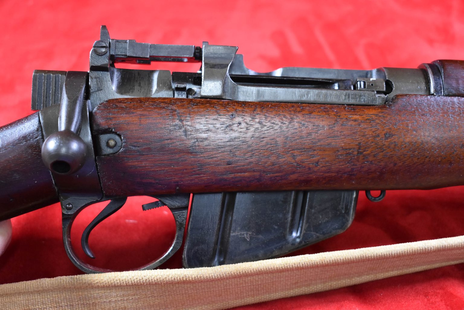 SOLD LEE ENFIELD RIFLE No.5 Mk1, EARLY 1945 PRODUCTION “JUNGLE CARBINE ...