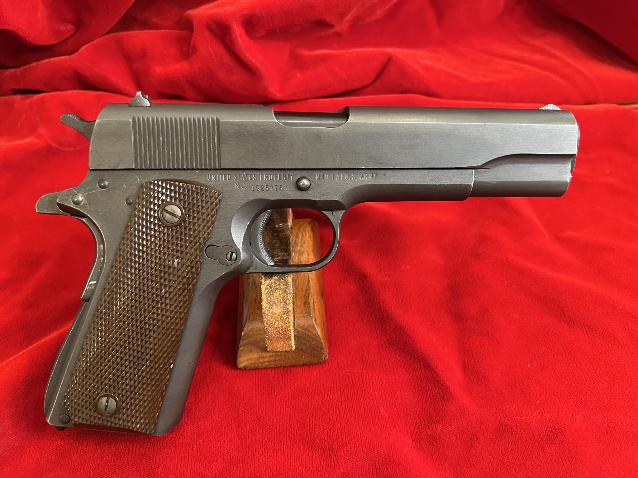 SOLD ORIGINAL WW2 REMINGTON RAND 1911A1, JUNE 1944…MINT CRISP IN ORIGINAL BOX!!! - Pre98 Antiques