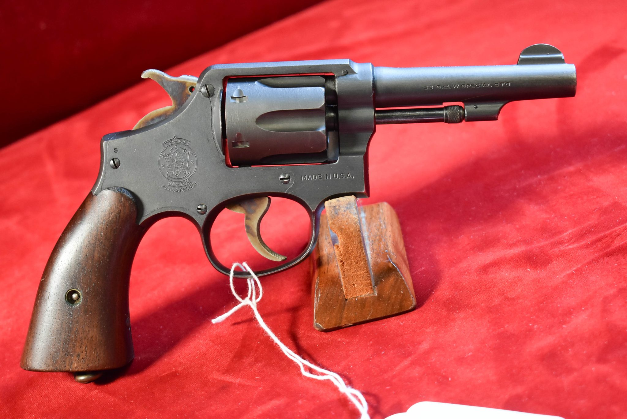 SOLD SCARCE S V MARKED LATE PRODUCTION JAN, 1945 US NAVY ISSUED SMITH ...