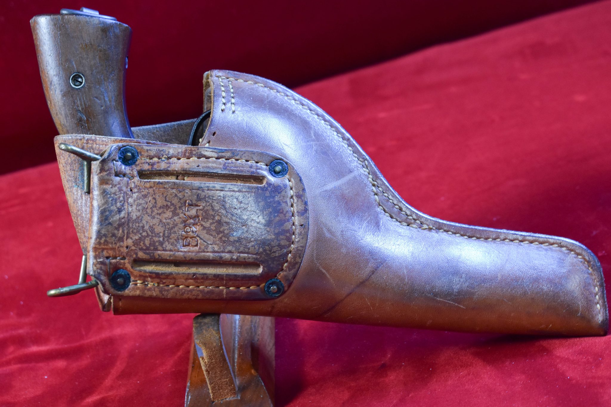 SOLD US WWII SMITH & WESSON VICTORY MODEL REVOLVER, .38 SPECIAL, ALL MATCHING WITH RARE BoyT-43 ...