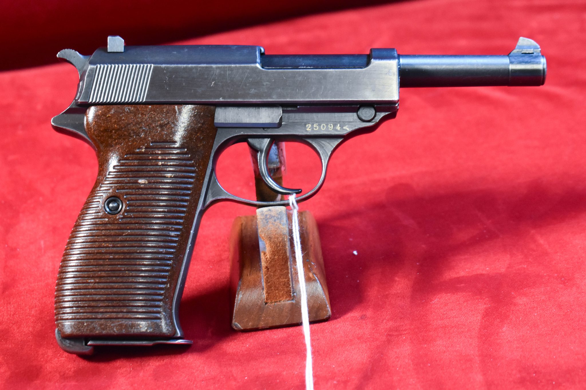 SOLD VERY RARE (only 1800) EARLY 1944 PRODUCTION WALTHER MOD P38 ...